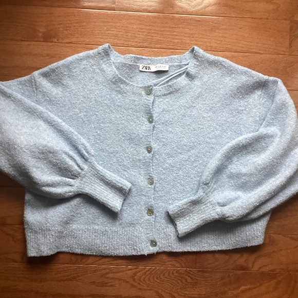 Zara | Sweaters | Zara Cardigan Cropped Sweater Medium Light Blue ...